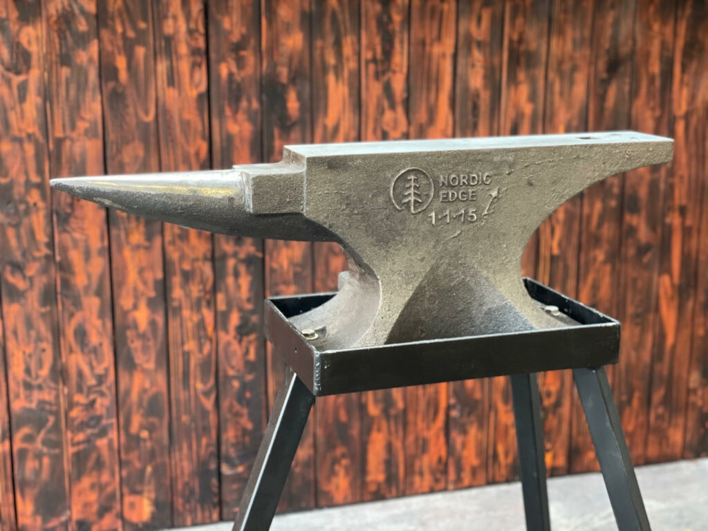 70kg Cast steel Anvil – Fire Pants Fabrication